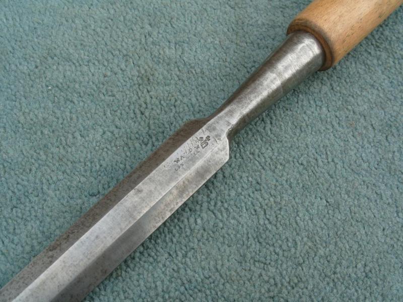 7/8" wide socket bevel edged chisel by Ward, Sheffield. -- Antique ...