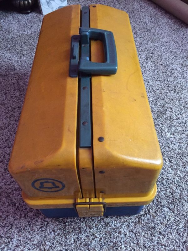 VTG BELL SYSTEM TELEPHONE TOOL BOX W / TRAYS AT-8965 W/TOOLS & 1st AID ...