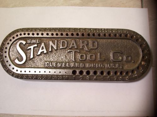 VINTAGE THE STANDARD TOOL COMPANY CLEVELAND OHIO USA DRILL BIT HOLDER ...