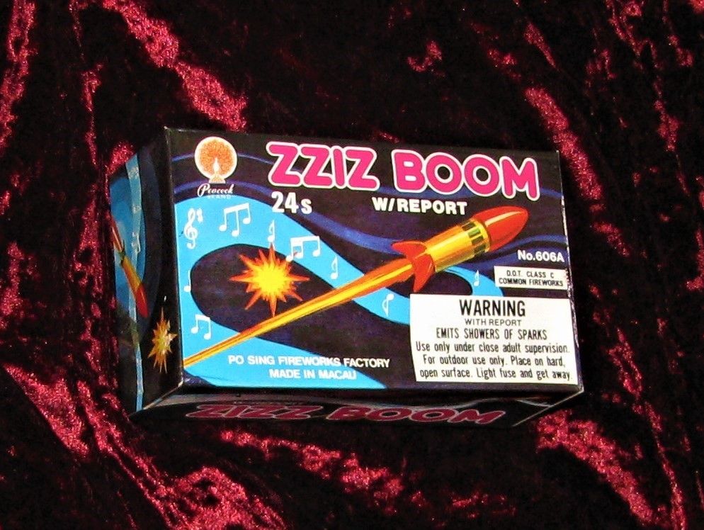 Vintage Zizz Zziz Boom Rocket box, Peacock Fireworks, Empty collectible ...