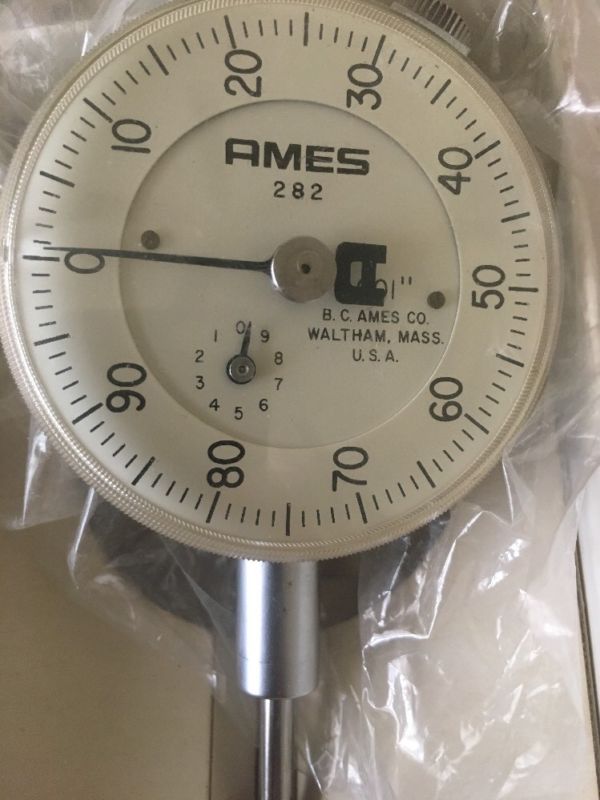 VINTAGE B.C. AMES CO. WALTHAM MASS 1000 ths INCHES "88" DIAL INDICATOR ...