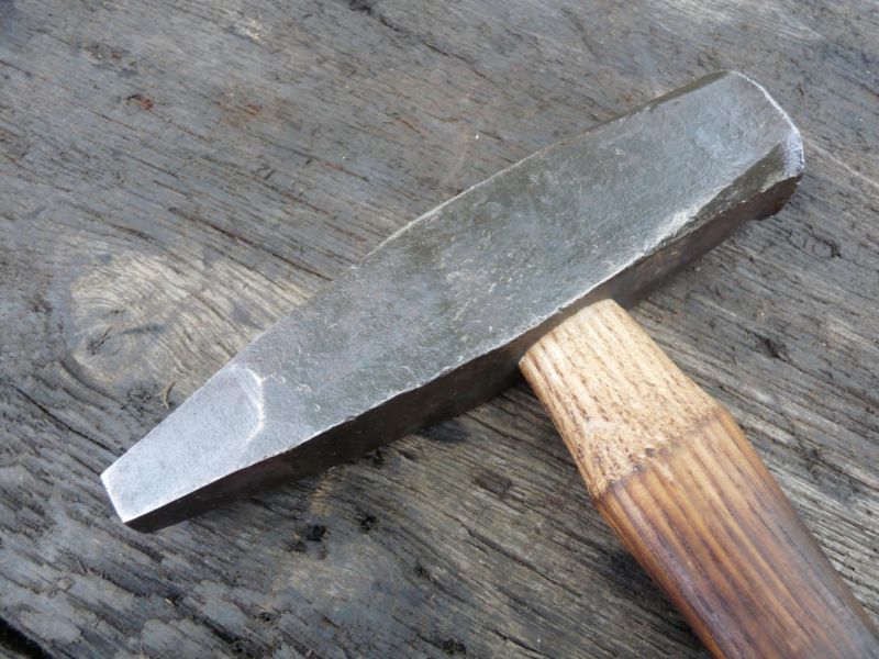 ATHA Blacksmith/Anvil/Forge 7/16" Tapered Square Punch Hammer ...