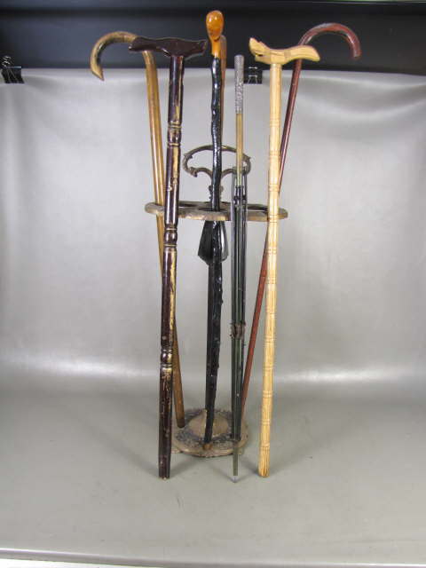 7 VINTAGE ANTIQUE CANE & UMBRELLA COLLECTION w/ ANTIQUE METAL UMBRELLA ...