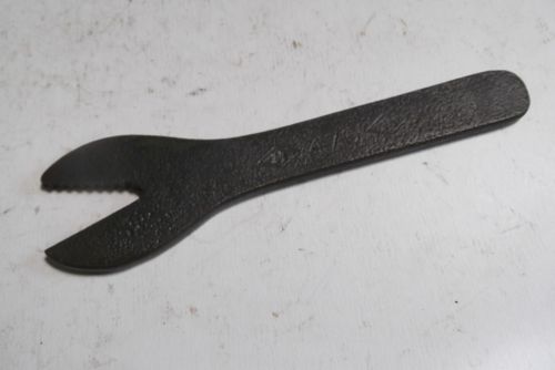 VINTAGE MOSSBERG ALLIGATOR WRENCH TOOL #470 -- Antique Price Guide ...