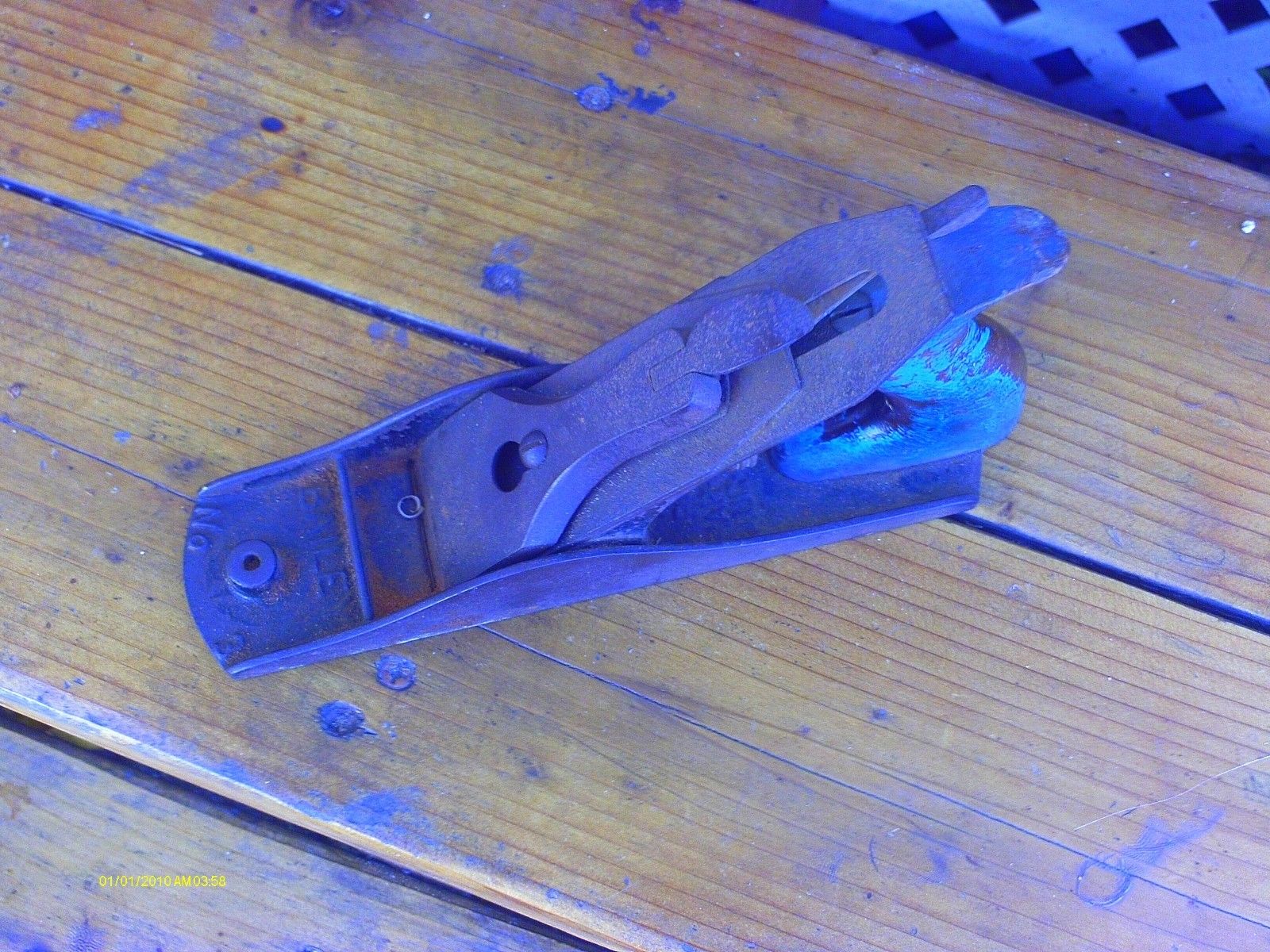 VINTAGE 1910 OLD NO 3 STANLEY BAILEY WOOD PLANER WITH OLD BLUE PAINT ON ...