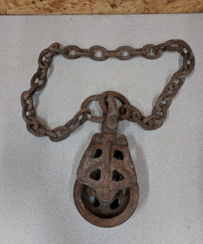 Vintage Cast Iron Barn Loft Pulley with Loop End Log Chain,Rustic Barn ...