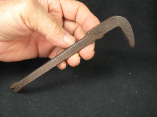 JAPANESE VINTAGE SIGNED FORGED IRON TOOL MINI CROW BAR NAIL PULLER ...