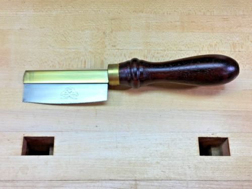 Pax Brand Curved Fine Inlay Saw -- Antique Price Guide Details Page