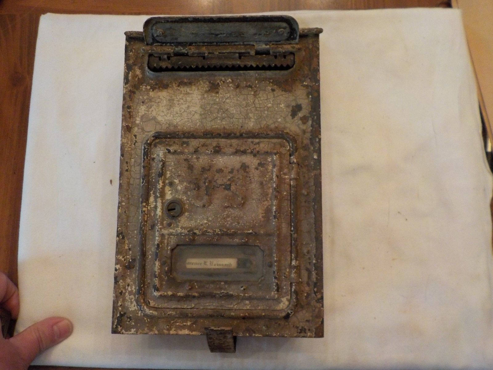 VINTAGE ANTIQUE PRIMITIVE MAIL BOX -- Antique Price Guide Details Page