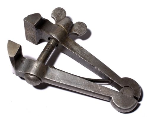 HUGE Vintage HAHN & KOLB #17 HAND VISE -Blacksmith, Machinist, Gunsmith ...