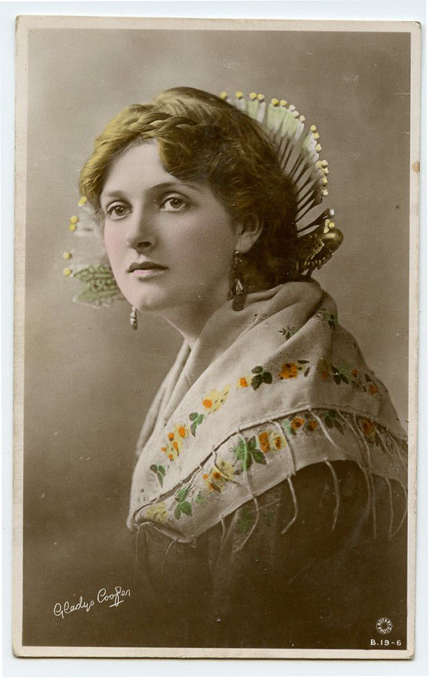 1910s British Actress GLADYS COOPER tinted photo postcard -- Antique ... 1910s British Actress GLADYS COOPER tinted photo postcard -- Antique ...
