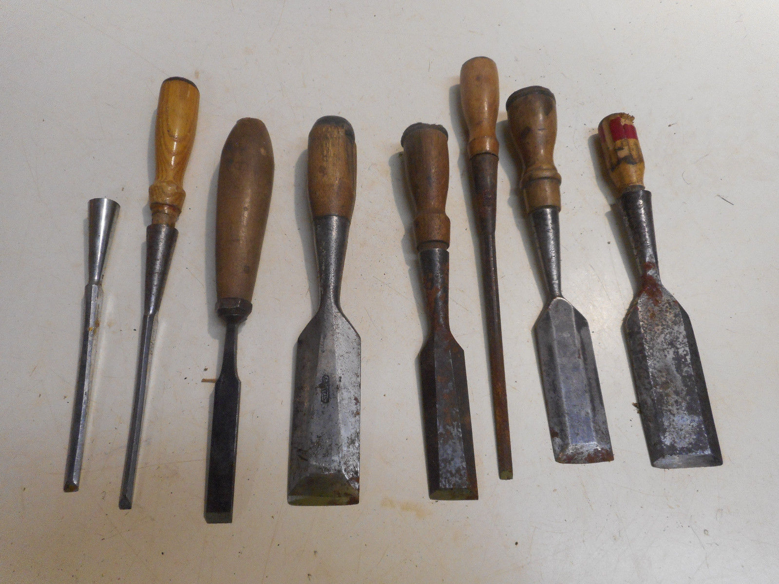 L1656- Lot of Antique Vintage Wood Chisels- Stanley, James Swan ...