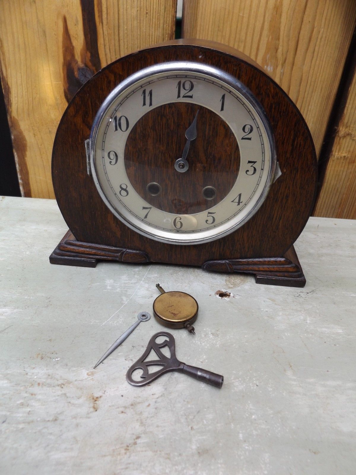 Antique 1930’s Art Deco Oak Mantle Clock with Original Pendulum ...