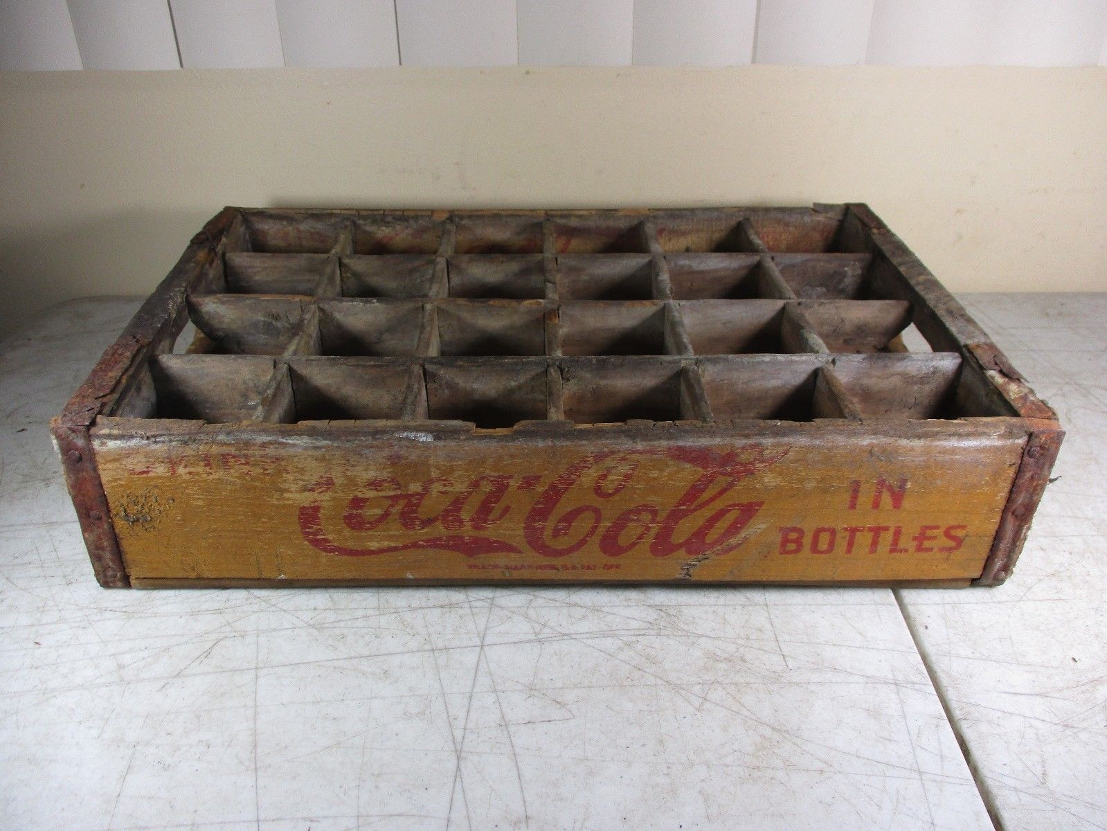 Vtg Wood COKE Coca Cola Soda 24 Bottle Section Case Crate Carrier ...