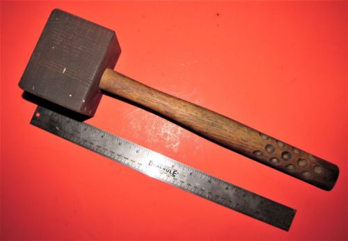 Large Wooden Mallet - Head Covered with Bakelite ? - Head Tight to ...