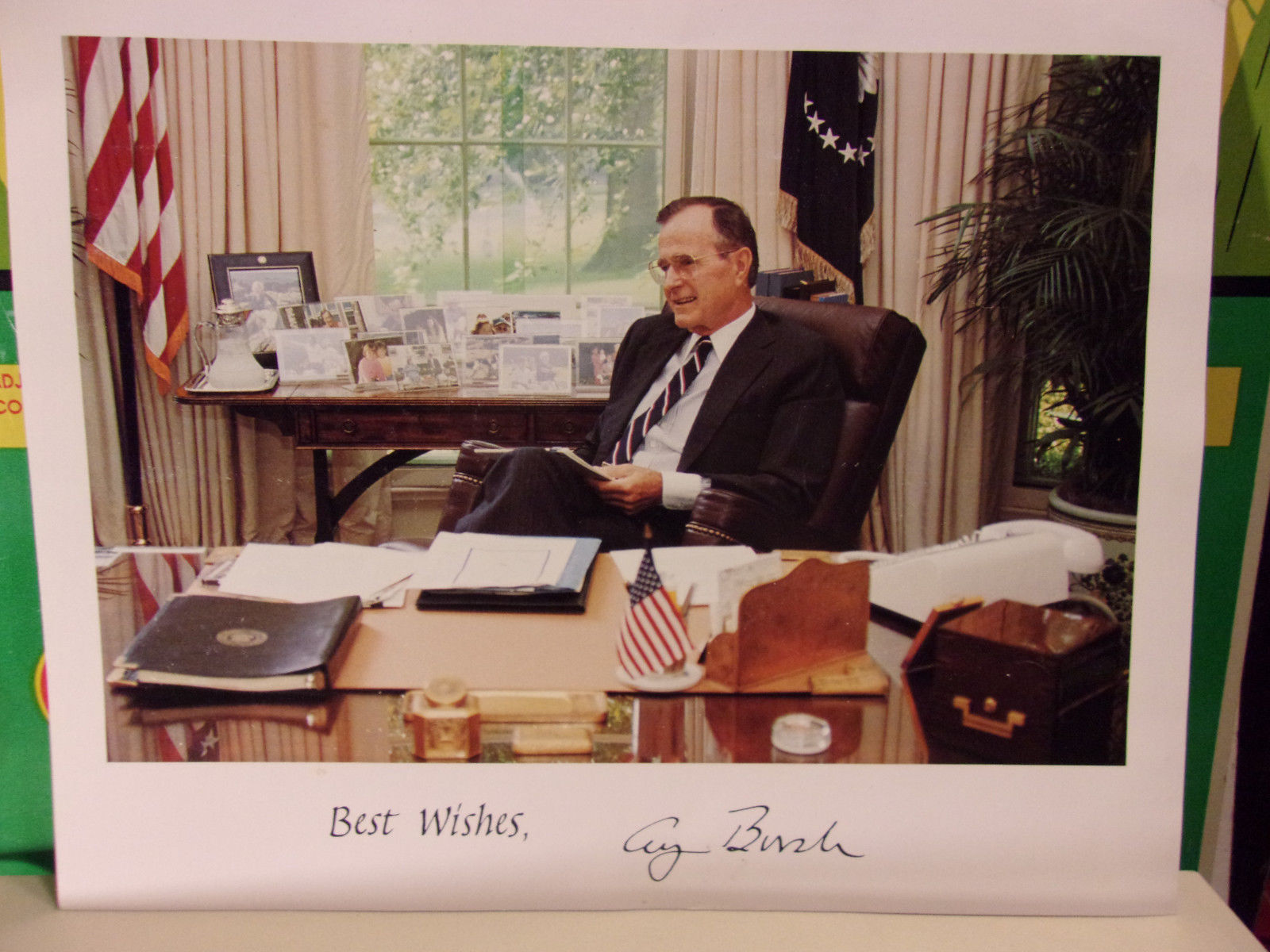 1992 White House Photo Of george Herbert Walker Bush Oval Office Letter ...