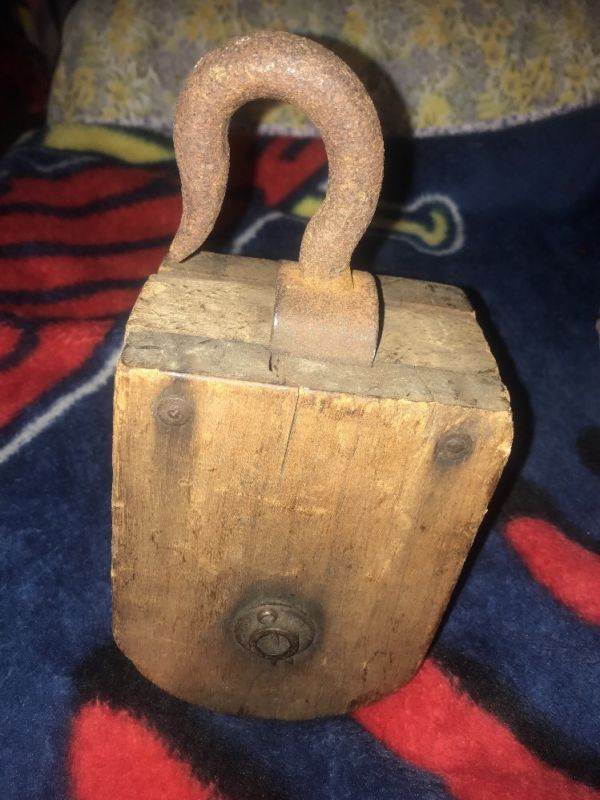 VINTAGE AMERICANA LARGE WOODEN BARN/LOFT PULLEY -- Antique Price Guide ...