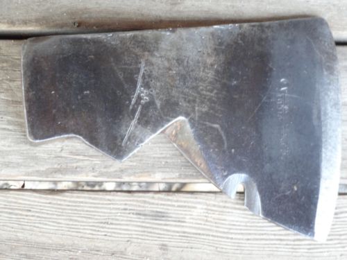 Vintage Clean Cut Broadaxe Hatchet Head Cloverleaf A0 Nail Puller ...