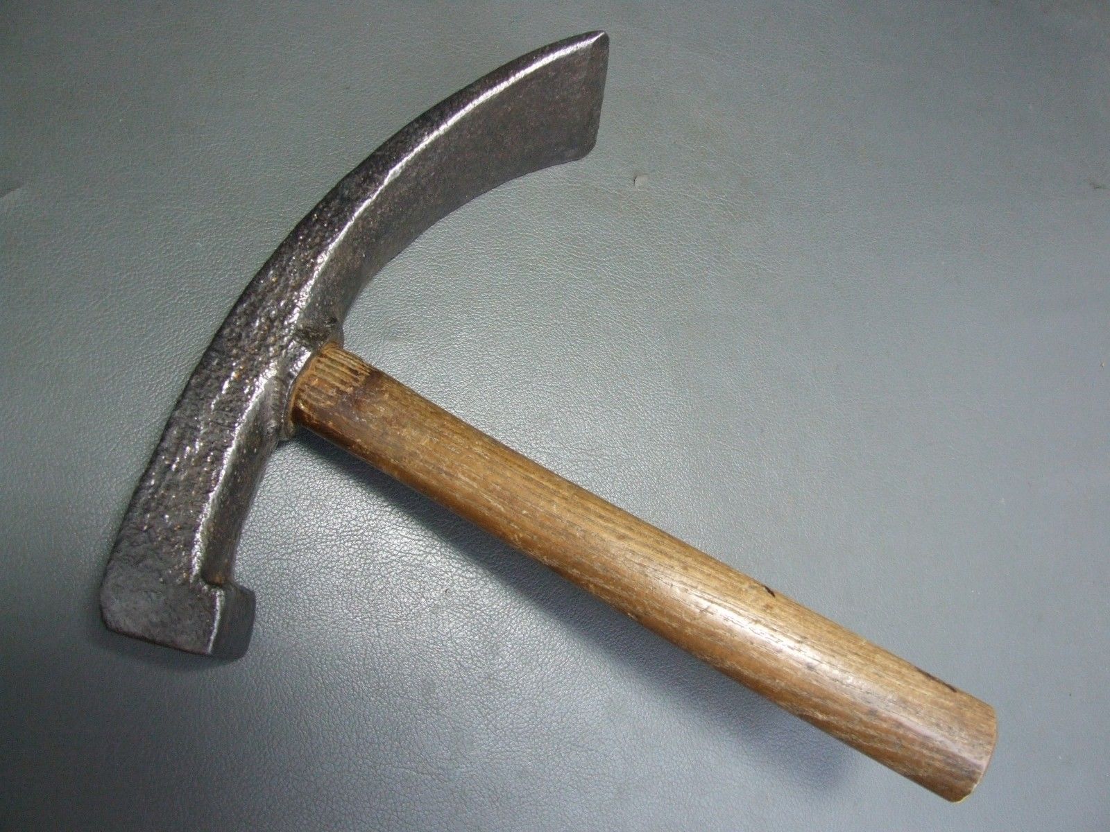 Vintage coopers hand adze barrel makers old tool -- Antique Price Guide ...