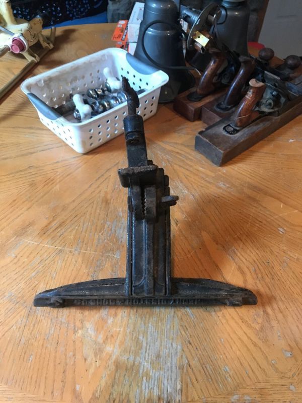 Vintage Henry Disston & Son’s No. 3D Hand Saw Sharpening Vise ...
