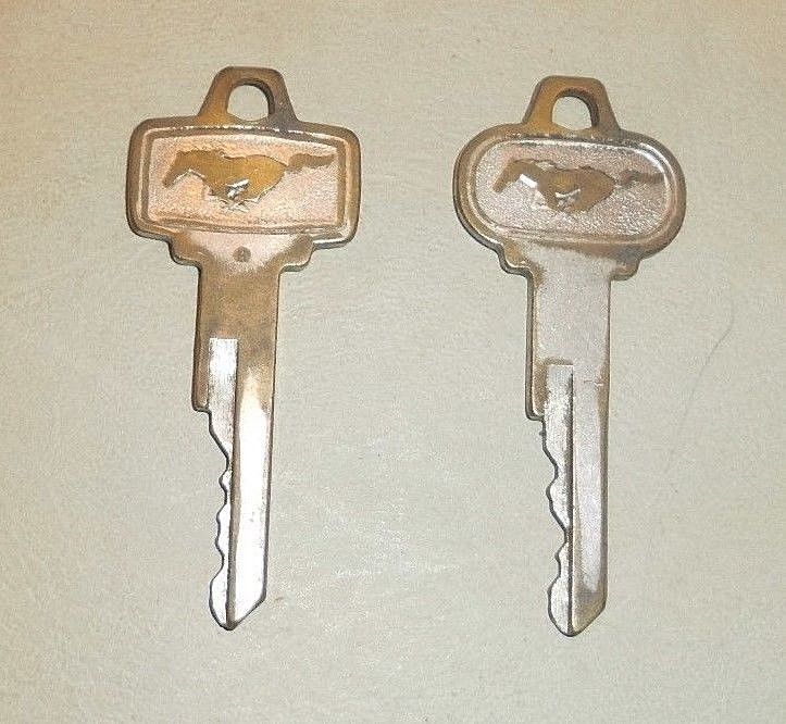 2 VINTAGE FORD MUSTANG KEYS. IGNITION AND DOOR. PRODUCT OF FORD MOTOR ...