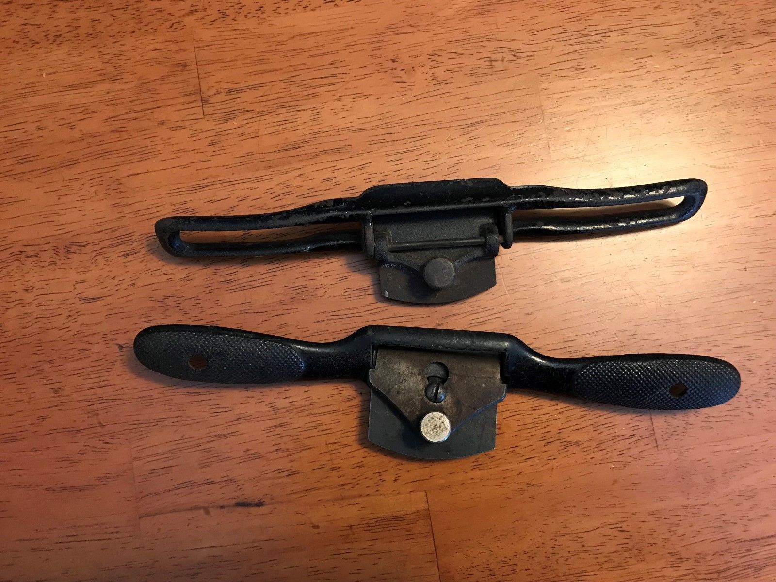 Stanley No.52 Spoke shave and unmarked Spoke Shave -- Antique Price ...