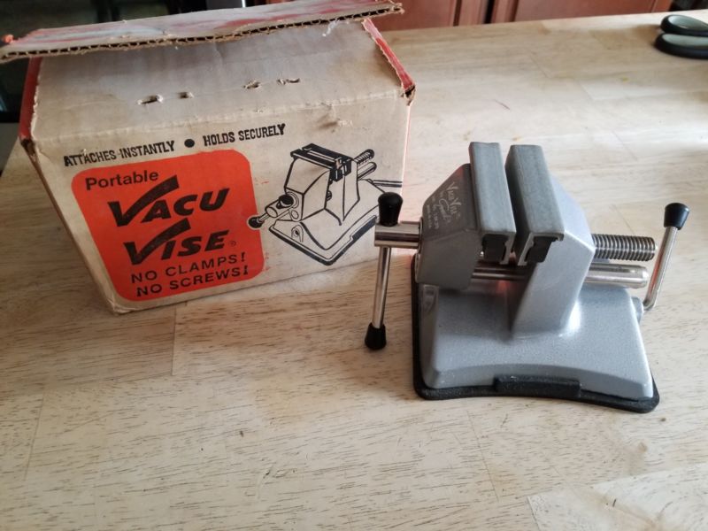 VINTAGE GENERAL PORTABLE VACU VISE in orginal box never used -- Antique ...
