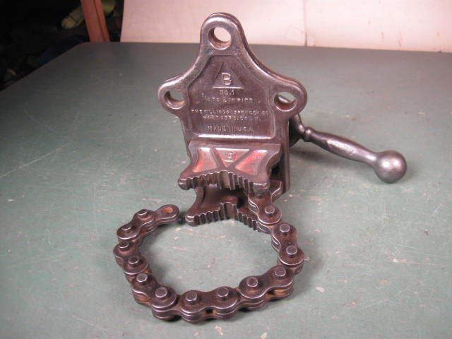 OLD USED VINTAGE MECHANICS TOOLS PLUMBING BILLINGS & SPENCER PIPE CLAMP ...