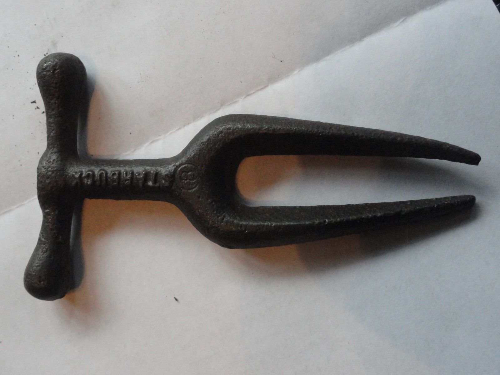 Old UNUSUAL Cast Iron Tool - Signed "Starbuck 730" w/"B'' In Circle ...