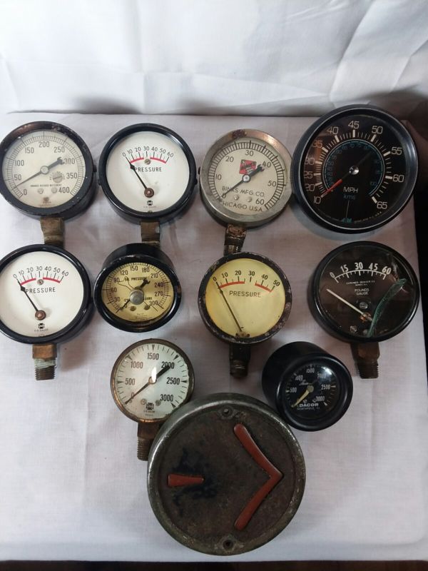 PRESSURE GAUGES SPEEDOMETER INDUSTRIAL STEAM PUNK MACHINE LOT RETRO MIX ...
