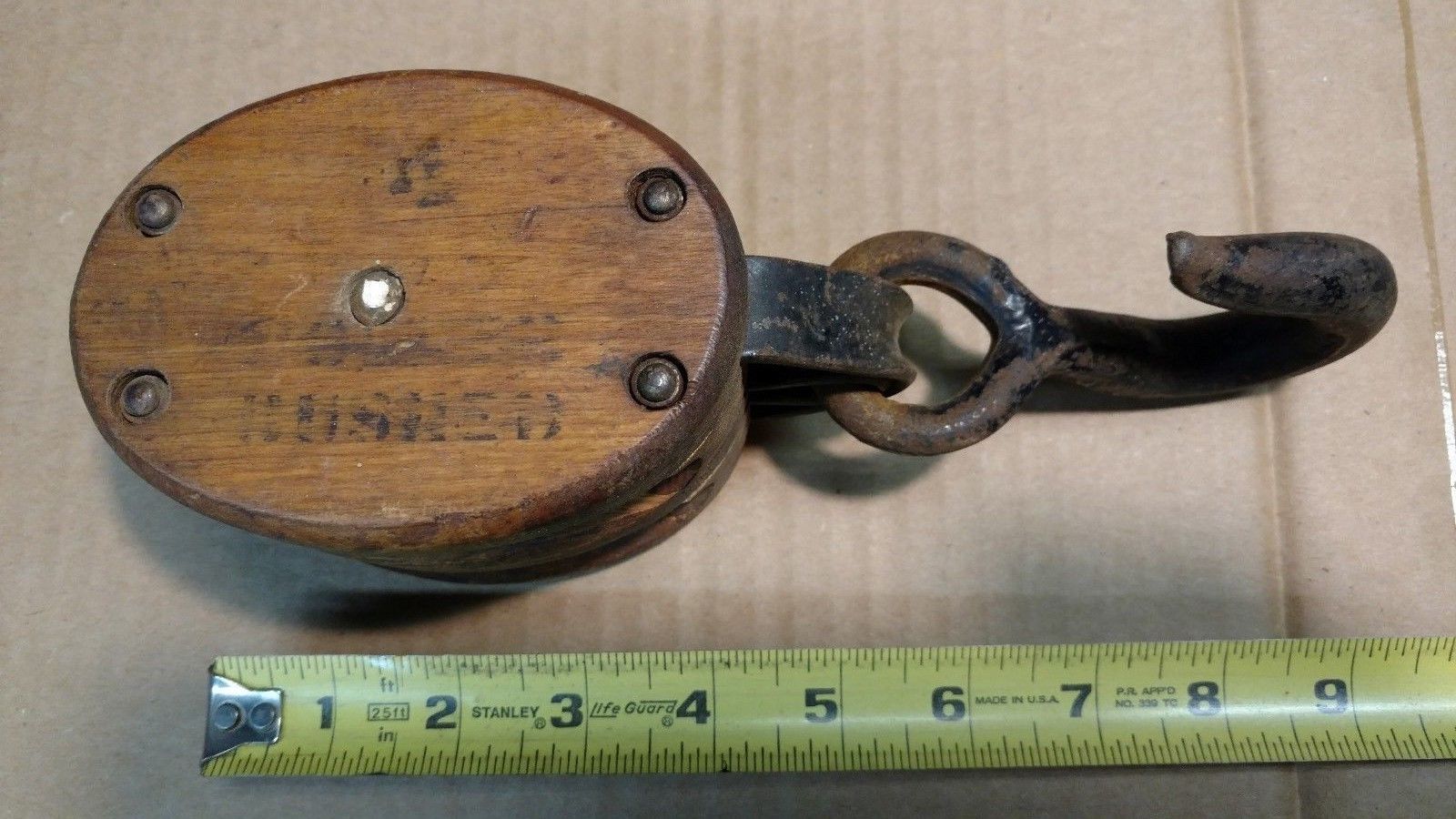 VINTAGE DOUBLE WOODEN ROPE BLOCK PULLEY -- Antique Price Guide Details Page