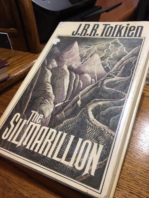 First A. Edition 1977 The Silmarillion J R R Tolkien HC w/DJ Library ...