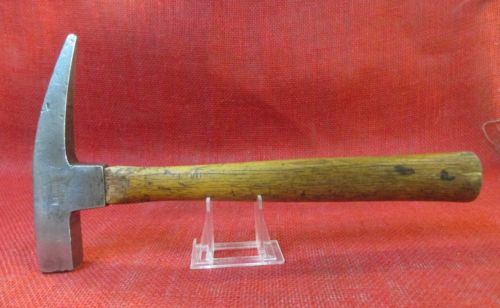 Vintage Plumb Rock Pick Hammer, Prospecting Hammer, 16oz. -- Antique ...