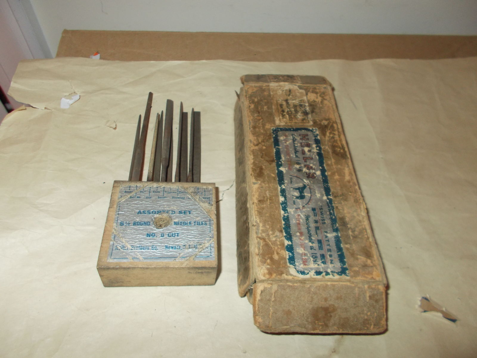 VINTAGE HELLER SWISS PATTERN FILES-ASSORTED-WORN BOX,WOOD FILE CASE-10 ...