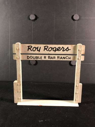 Roy Rogers Double R Bar Ranch Toy Entrance Fence Sign -- Antique Price ...