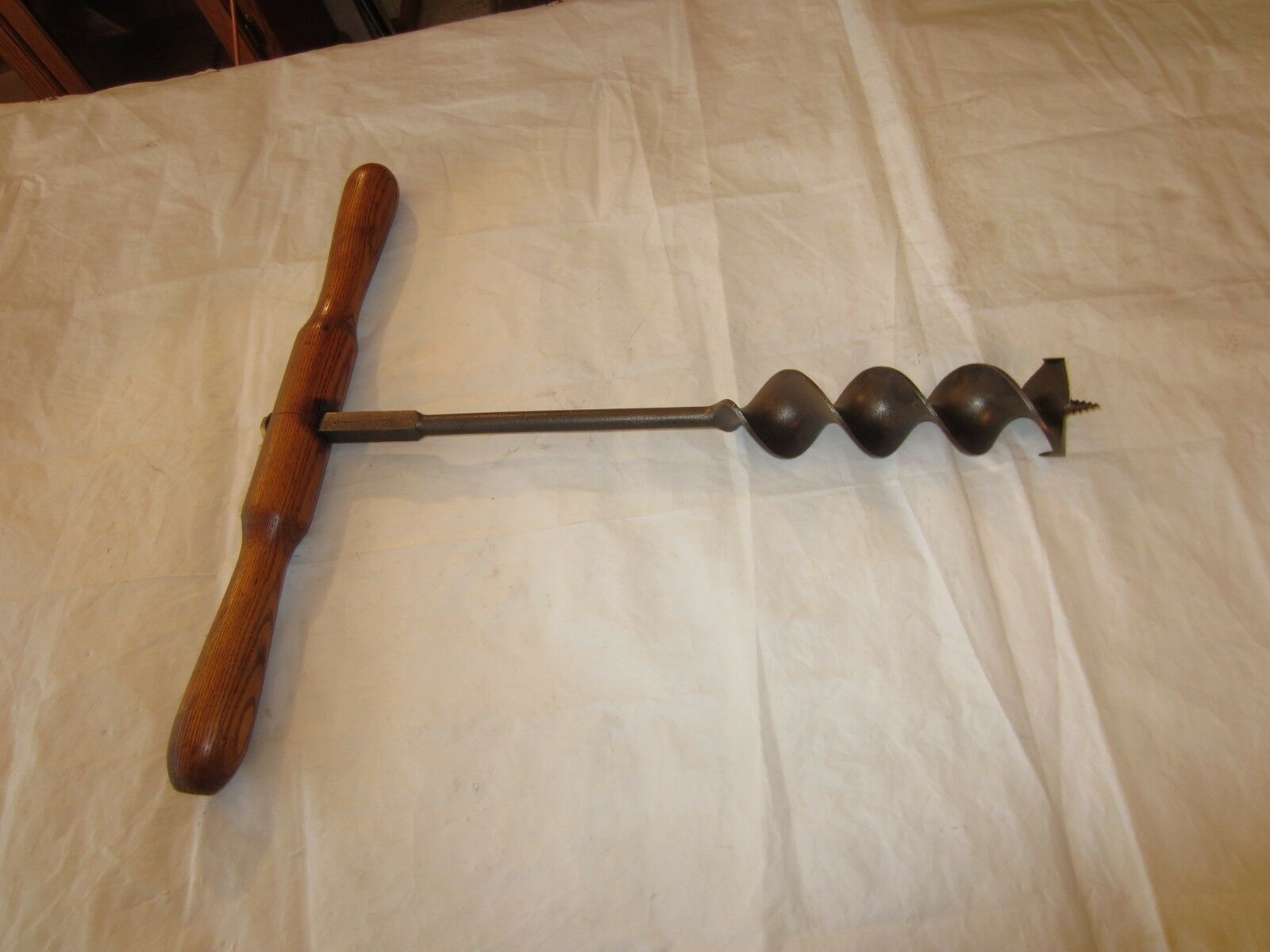 OLD TOOL. ANTIQUE 2" DIA. BARN BEAM "T" HANDLE AUGER NICE CLEAN ...