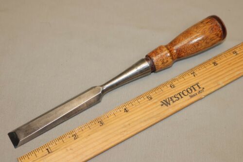 OLD WOODWORKING TOOLS Vintage 5/8" STANLEY Bevel Edge Socket Chisel ...
