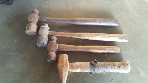 LOT OF 4 OLD HAMMERS -- Antique Price Guide Details Page