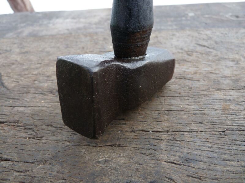 Small Vintage Blacksmith/Anvil/Forge Rectangular Face Set Hammer ...