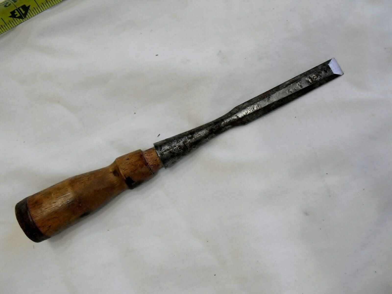 STANLEY No.750 BEVEL BACK SOCKET CHISEL -- Antique Price Guide Details Page