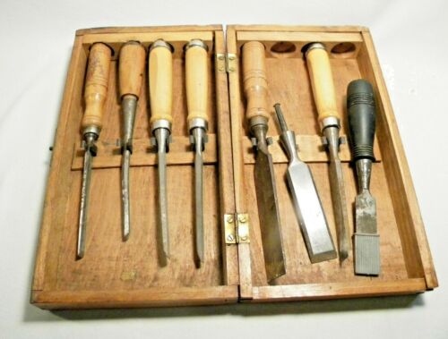 Set Wood Box of Assorted Old CHISELS -- Antique Price Guide Details Page
