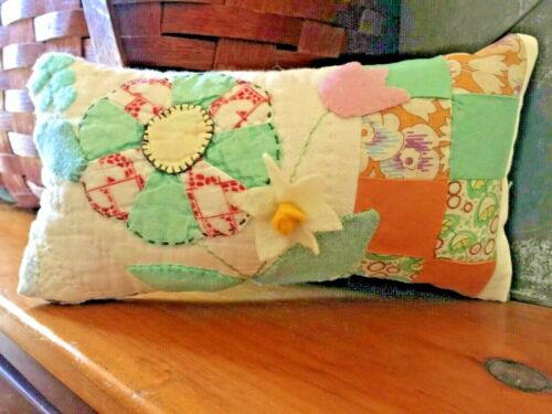 Primitive Stitchery Ornie Vintage Old Quilt Spring Flowers -- Antique ...