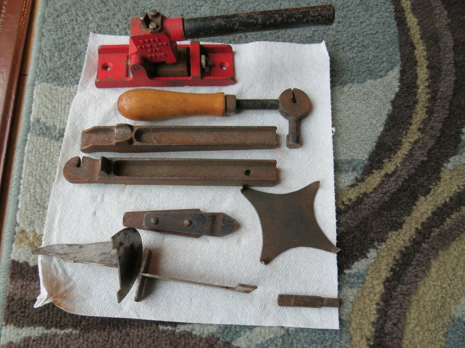 Vintage Bucksaw Crosscut Cross Cut Sawyers Set Setting Hammer Setting ...