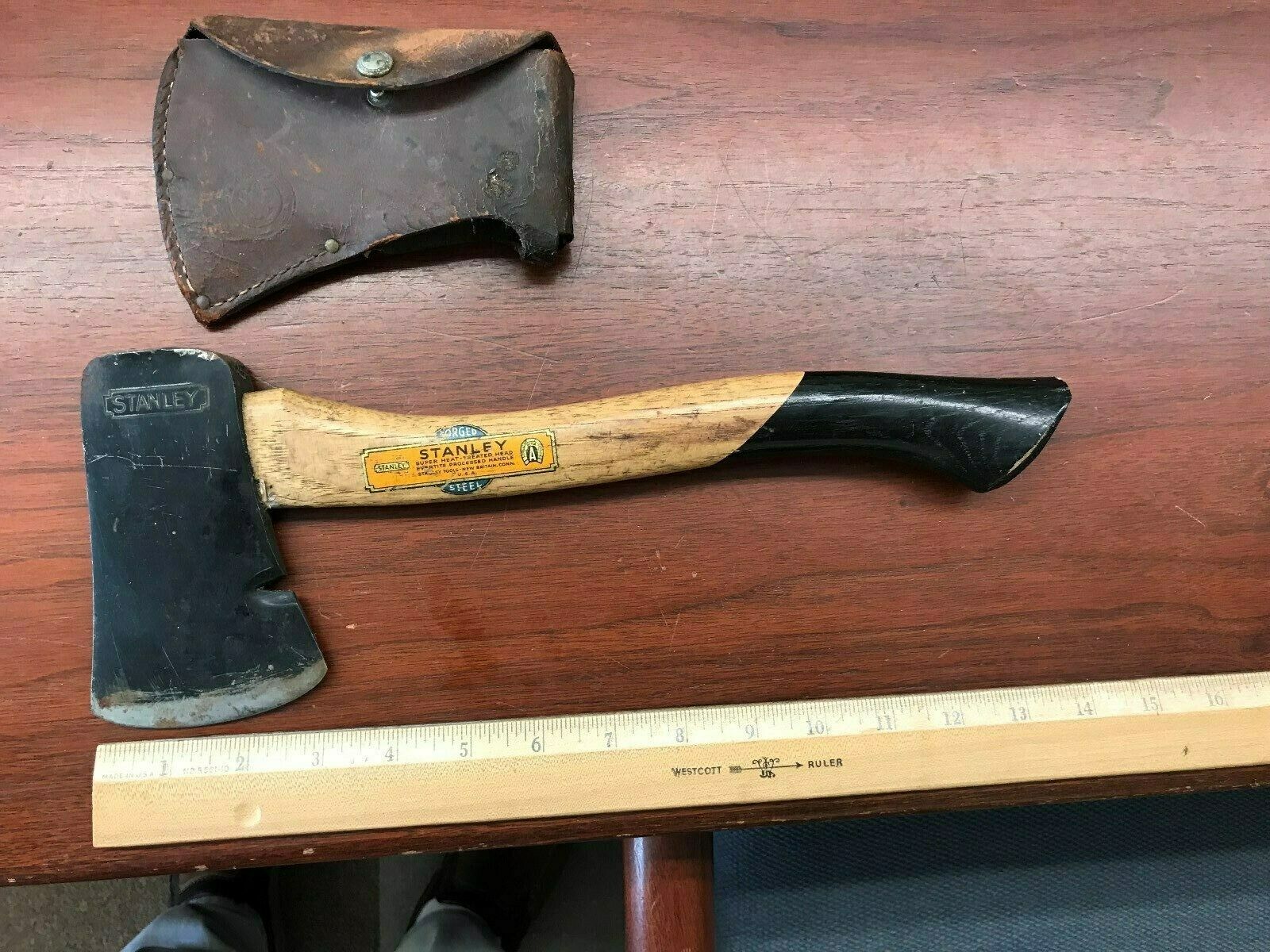 VINTAGE STANLEY AXE HACHETTE -- Antique Price Guide Details Page