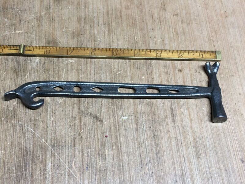 Vintage Ornate Crate Tool Hammer Tack Puller -- Antique Price Guide ...