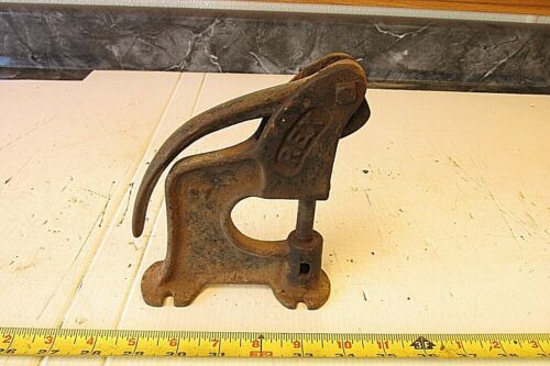 OLD BLACKSMITH SHOP RIVET PUNCH TOOL REX LEATHER & BRAKE SHOE ...