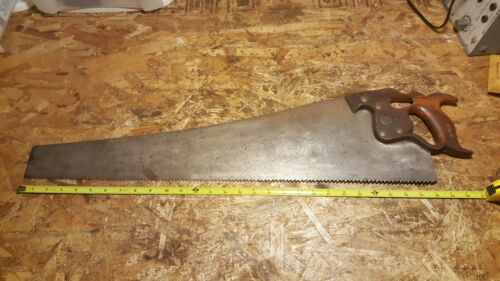 Antique DISSTON 5 THUMBHOLE HAND SAW 28 Blade 4 TPI Point Rip Contour ...