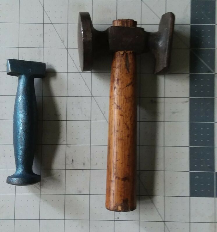 2 shoemaker''s hammers -- Antique Price Guide Details Page