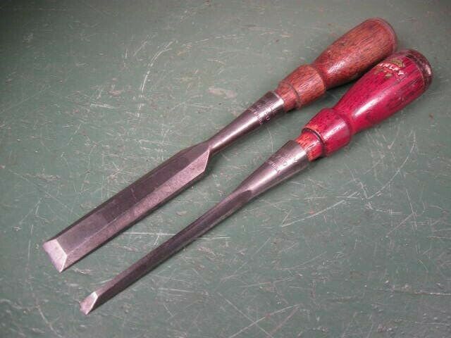 OLD USED VINTAGE STANLEY WOODWORKING TOOLS CHISELS PAIR 750 TYPE ...