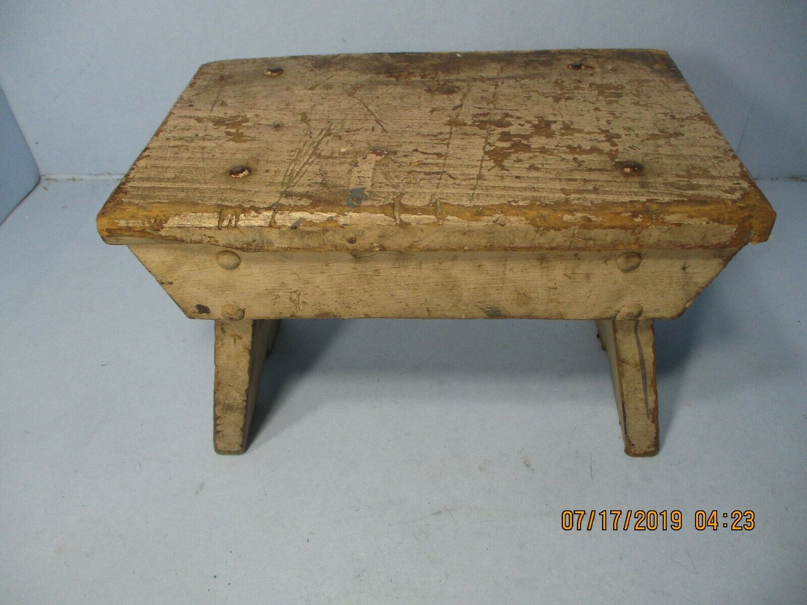 Antique Foot Stool 11" Pine Wood Primitive Vintage Footstool Bench ...